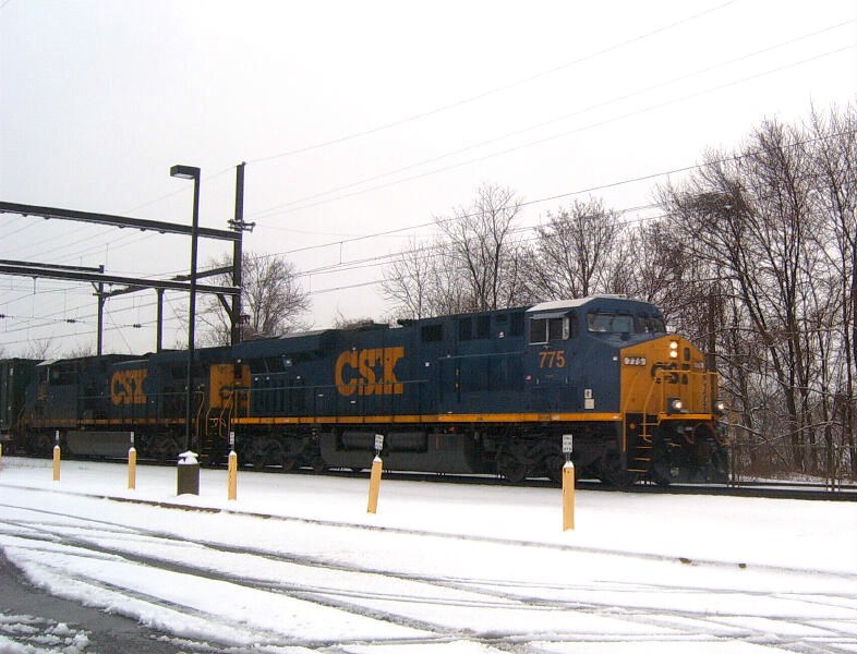 CSX 775